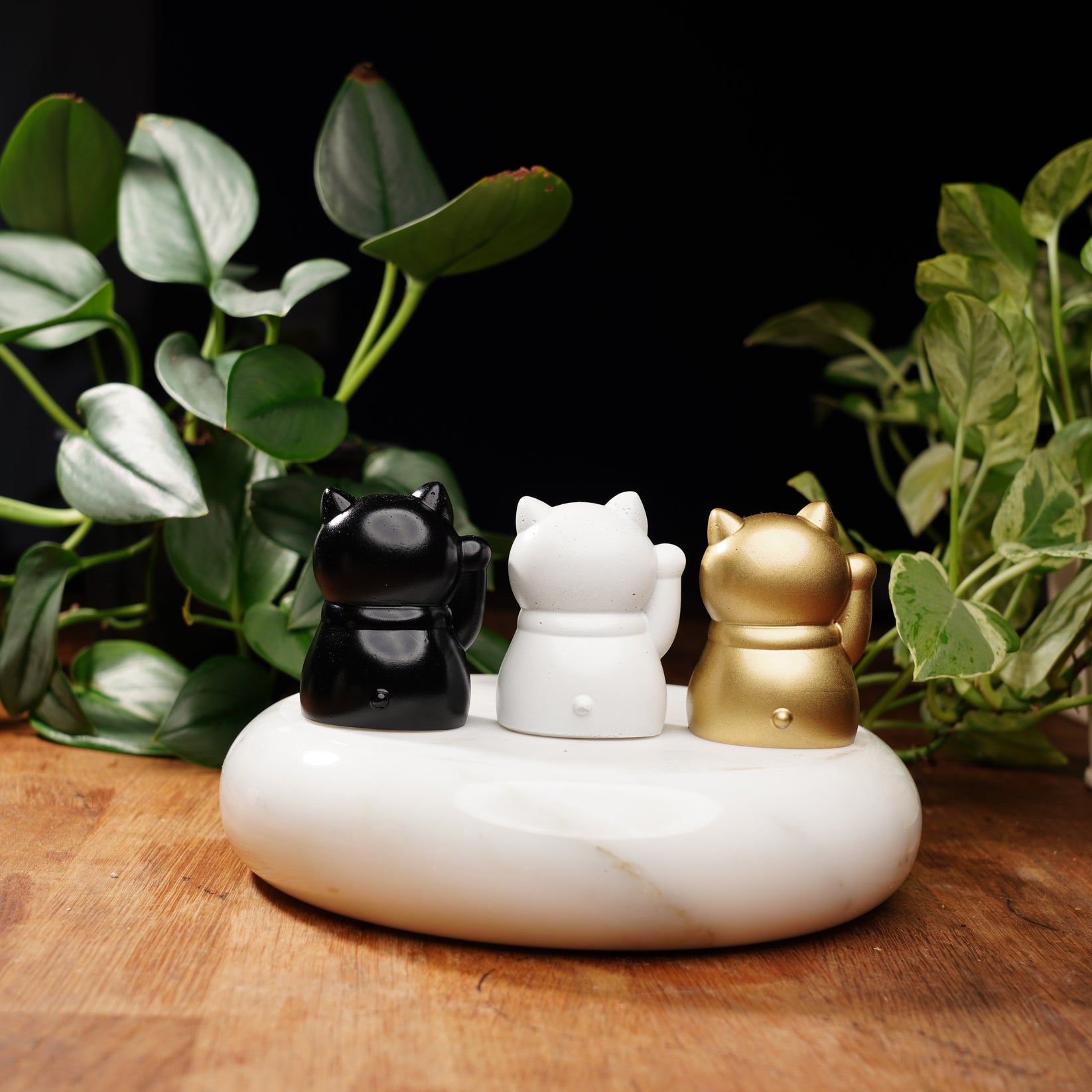 Concrete Maneki Neko Set - Lucky Cat Set For Luck, Wealth, and Prosper ...