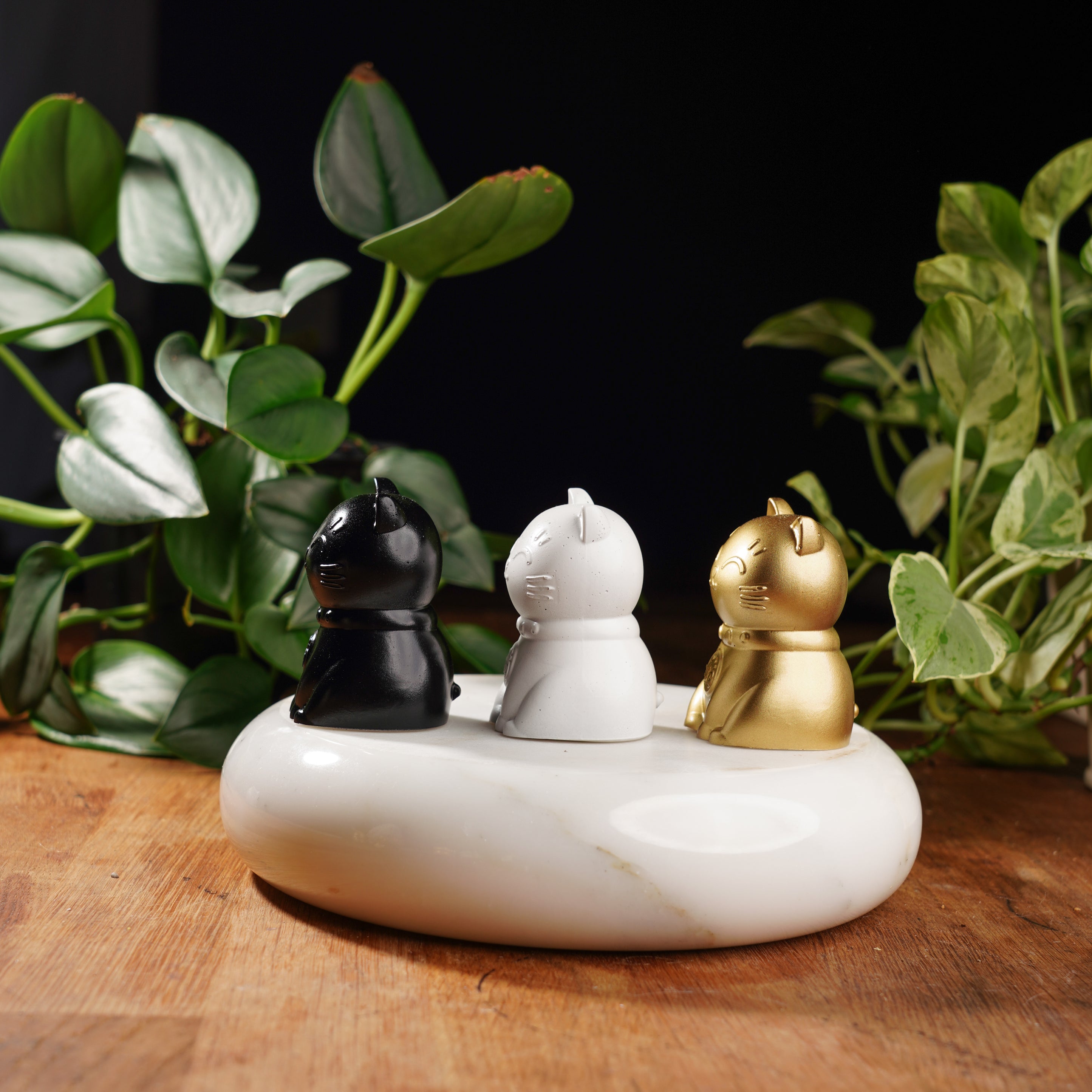 Concrete Maneki Neko Set - Lucky Cat Set For Luck, Wealth, and Prosper ...